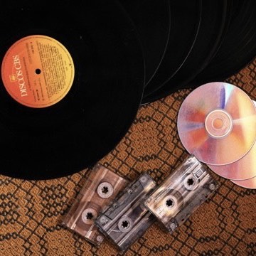 Il vinile vende più del CD: è la prima volta dopo più di 30 anni | youBEAT®
